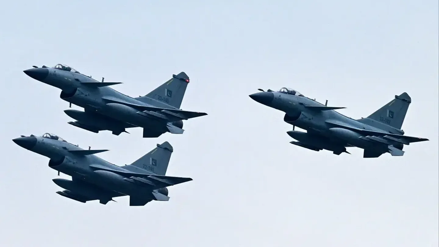 Networks Over Numbers: The 2025 Pakistan–India Air War — Global Defense ...